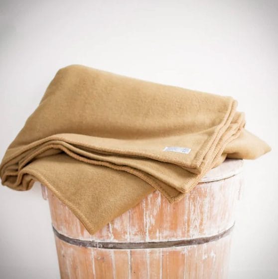 BLANKETS NZ WOOL Camel | Exquisite – Linen Boutique