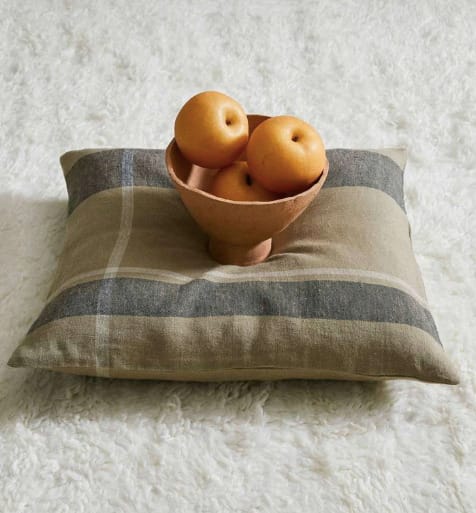 Cushion Dante Caper – Linen Boutique